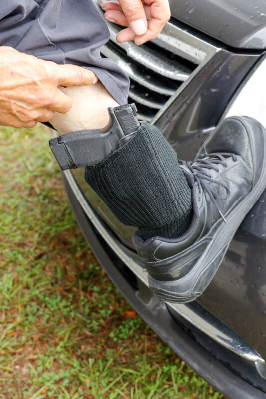 Hellcat: A Cop’s Best Backup Gun? - The Armory Life