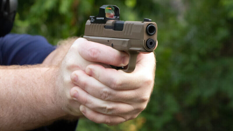 Swampfox Sentinel Review: Your Next Hellcat Red Dot? - The Armory Life