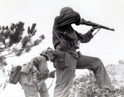 Battle History of the M1 Garand in WWII - The Armory Life