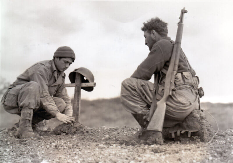Battle History of the M1 Garand in WWII - The Armory Life