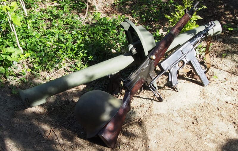 Pint-Sized Tank Buster: French LRAC-50 73mm Bazooka - The Armory Life