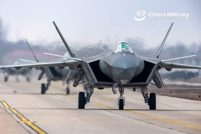 The Chengdu J-20 “Mighty Dragon” — China’s Top Stealth Fighter? - The ...