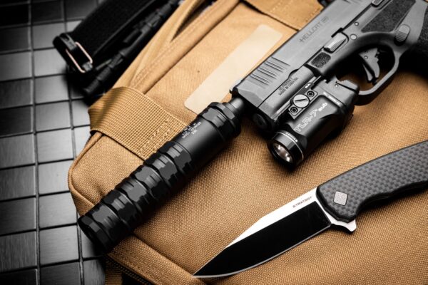 First Look: Threaded Barrel Hellcat Pro 9mm - The Armory Life