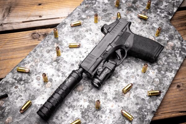 First Look: Threaded Barrel Hellcat Pro 9mm - The Armory Life