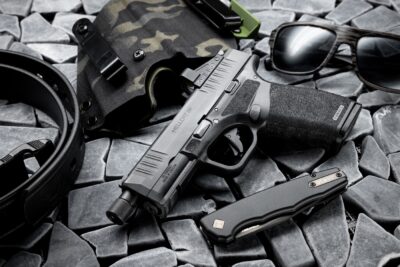 First Look: Threaded Barrel Hellcat Pro 9mm - The Armory Life