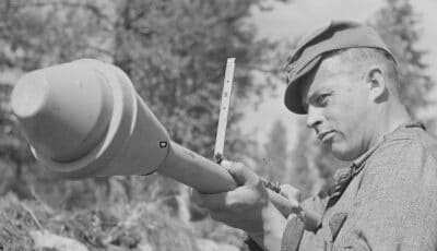 Panzerfaust — The Story of Germany’s “Tank Fist” - The Armory Life