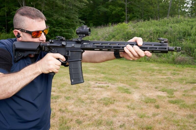 Review: SAINT Victor with Law Tactical Folder - The Armory Life