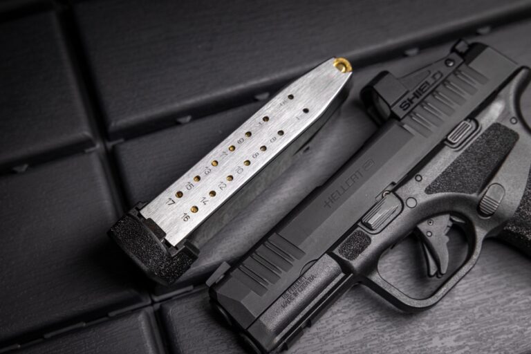 Review: 17-Round Hellcat Pro Magazine - The Armory Life