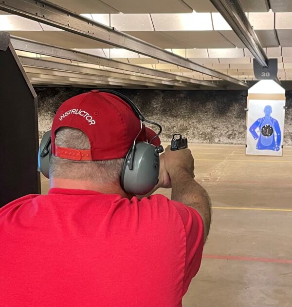 Why the Hellcat Pro OSP Is Great for Old Eyes - The Armory Life