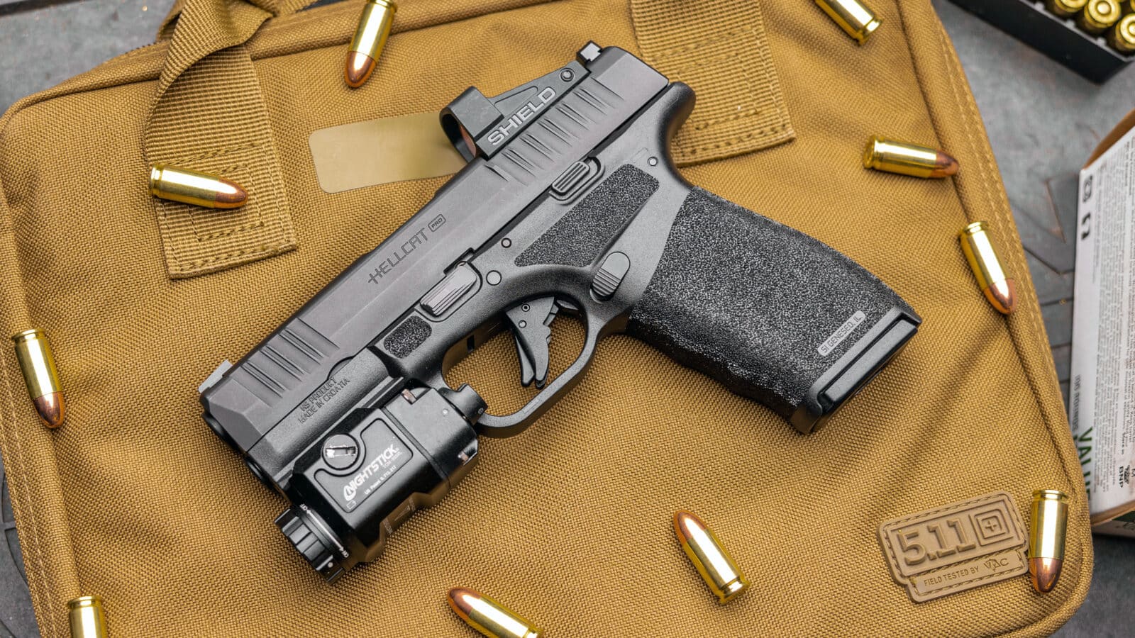 Why the Hellcat Pro OSP Is Great for Old Eyes - The Armory Life