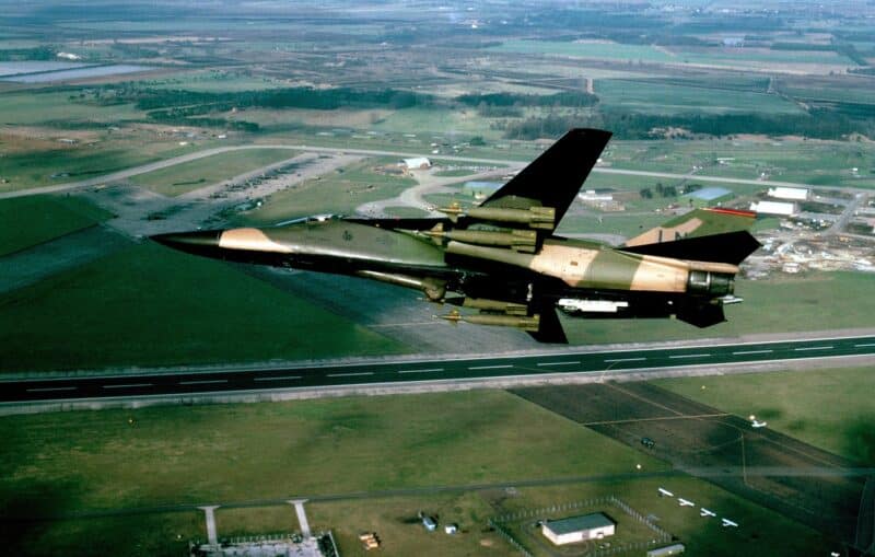 The General Dynamics F-111 Aardvark Fighter Bomber - The Armory Life