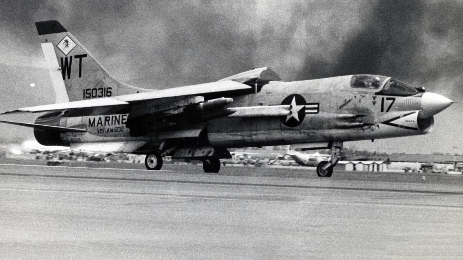 Vought F-8 Crusader: Last of the Gunfighters - The Armory Life