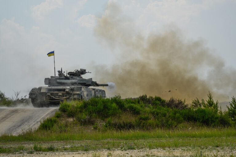 Ukraine’s T-84 Tank — Fixing Russia’s Mistake? - The Armory Life