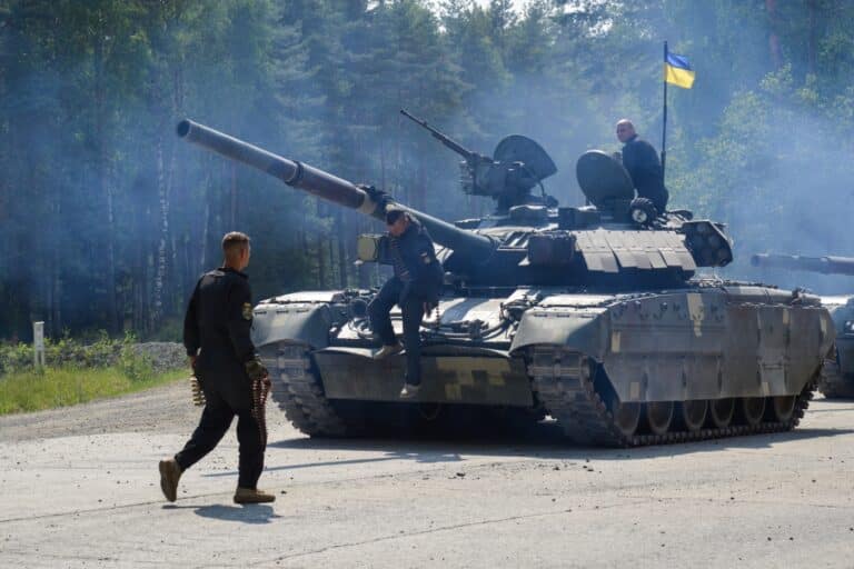 Ukraine’s T-84 Tank — Fixing Russia’s Mistake? - The Armory Life