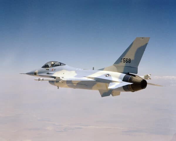 General Dynamics F-16 Fighting Falcon - The Armory Life