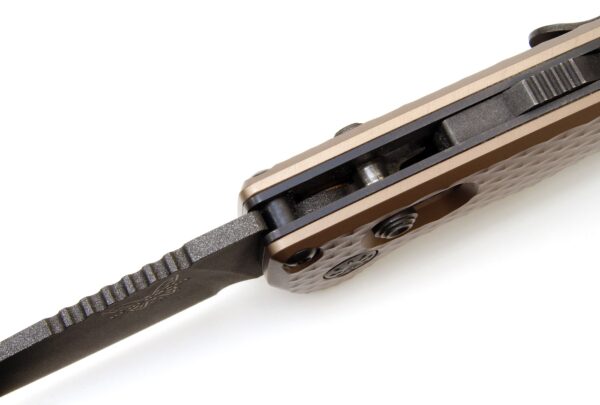 Understanding Folding Knife Lock Types - The Armory Life