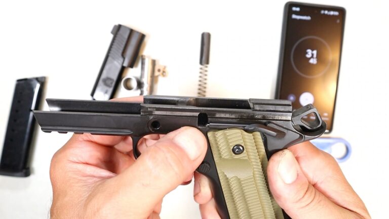 How to Shoot a 1911 — Beginner’s Guide to the Iconic Pistol - The ...