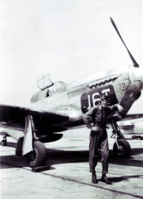 The Incredible Story of F-6D Mustang Pilot Elmer Pankratz - The Armory Life
