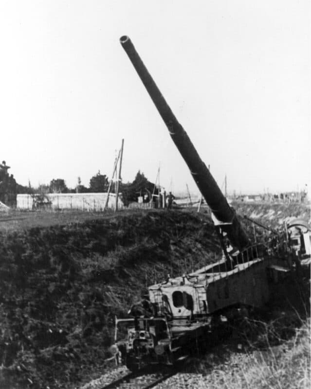 Anzio Annie — The German Krupp K5 Railway Gun - The Armory Life