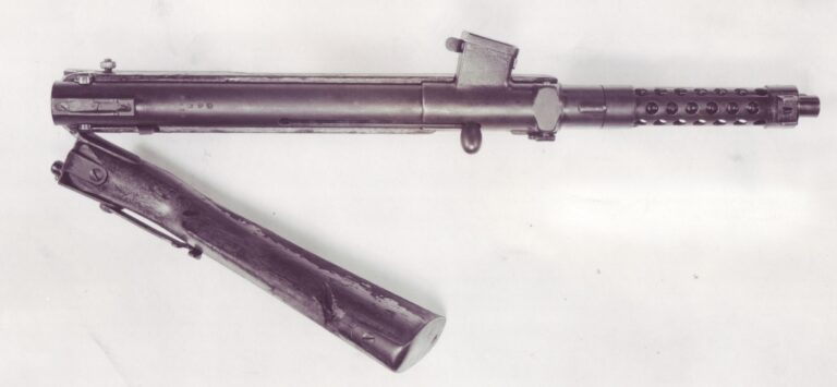 Japanese Type 100 Submachine Gun — Too Few and Too Late - The Armory Life