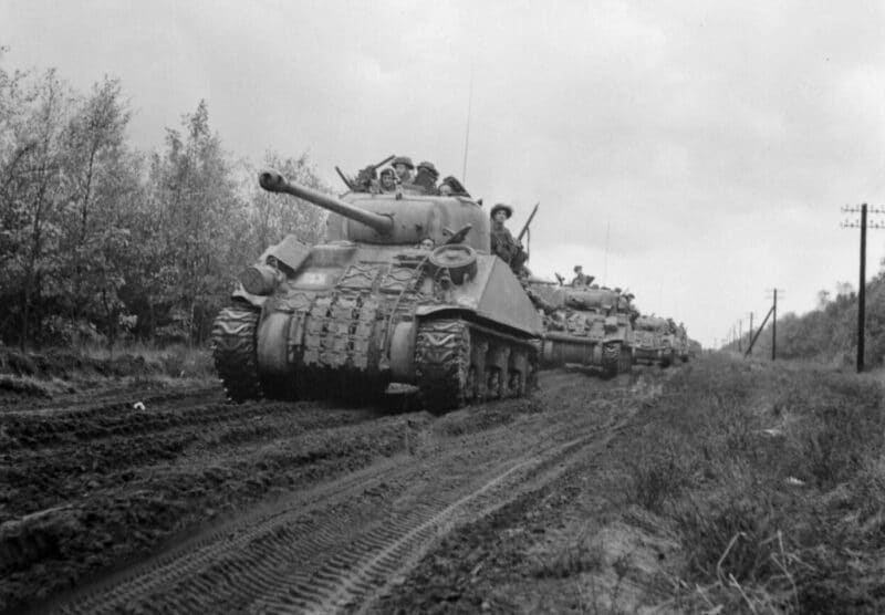Sherman Firefly — The British Tiger Killer - The Armory Life