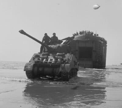Sherman Firefly — The British Tiger Killer - The Armory Life