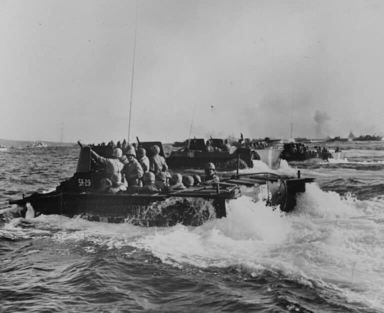 Roebling Alligator: Unexpected USMC Advantage - The Armory Life