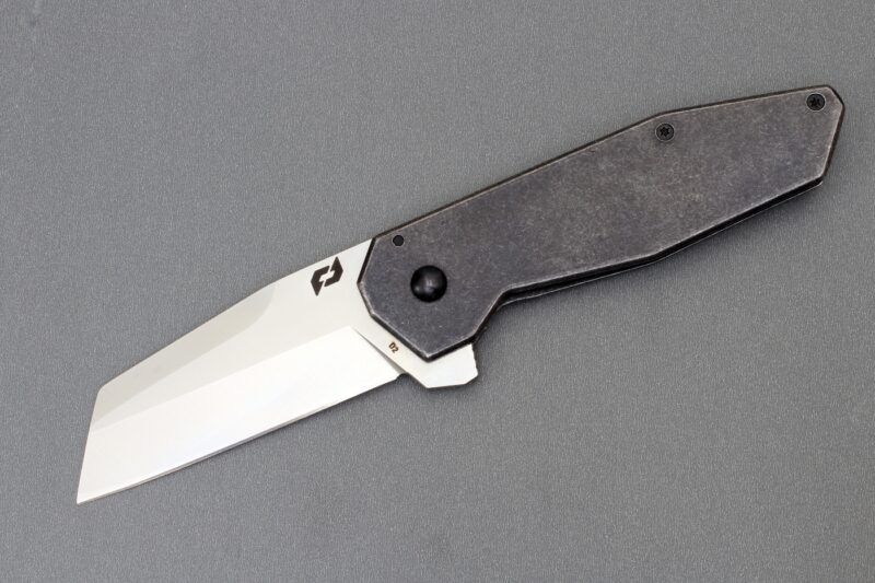 Get to Know Schrade in Three Knives - The Armory Life