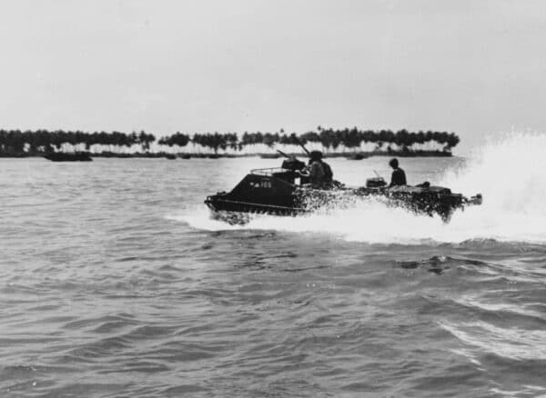 Roebling Alligator: Unexpected USMC Advantage - The Armory Life