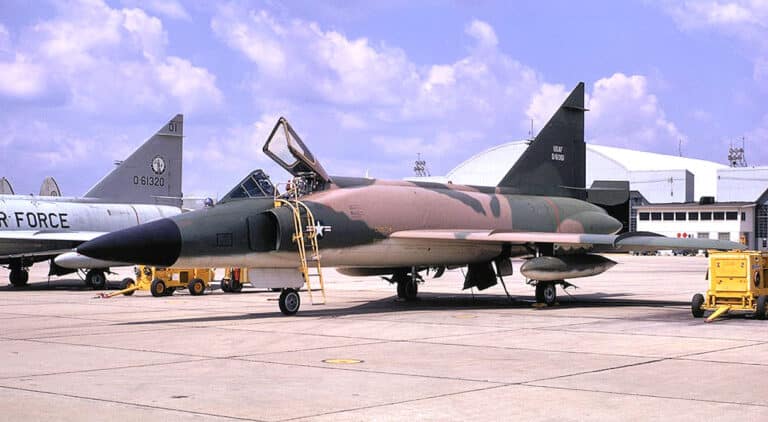 Convair F-102 Delta Dagger - The Armory Life