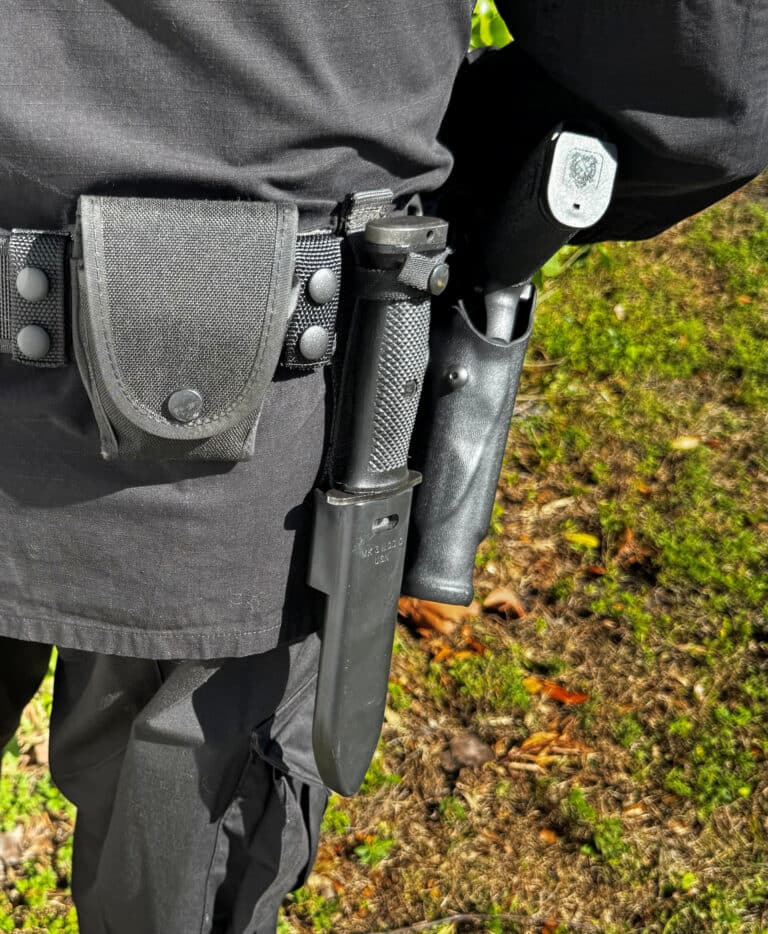 U.S. Navy Mark 3 MOD 0 Knife - The Armory Life