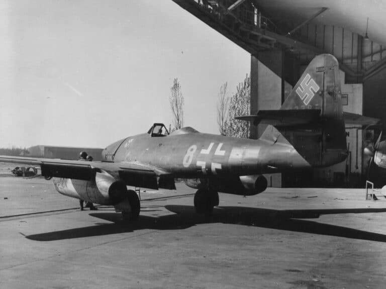 Messerschmitt Me 262: Last Hope of the Luftwaffe? - The Armory Life