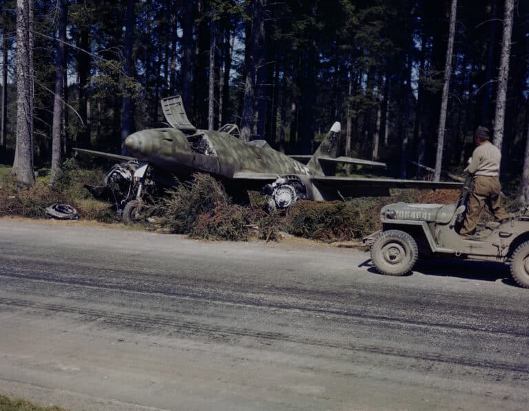 Messerschmitt Me 262: Last Hope of the Luftwaffe? - The Armory Life