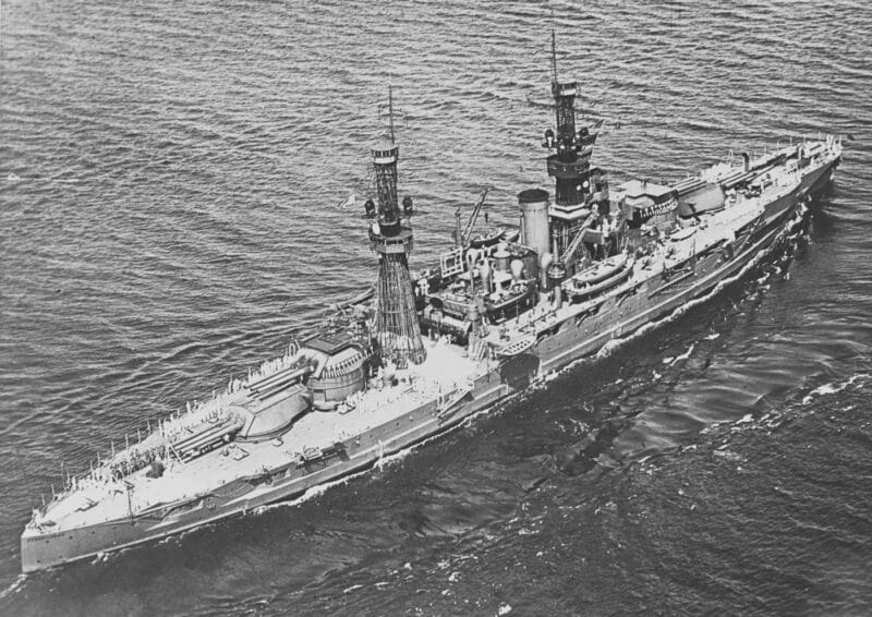 United States Battleships: From Dreadnoughts to the Last Battlewagons ...